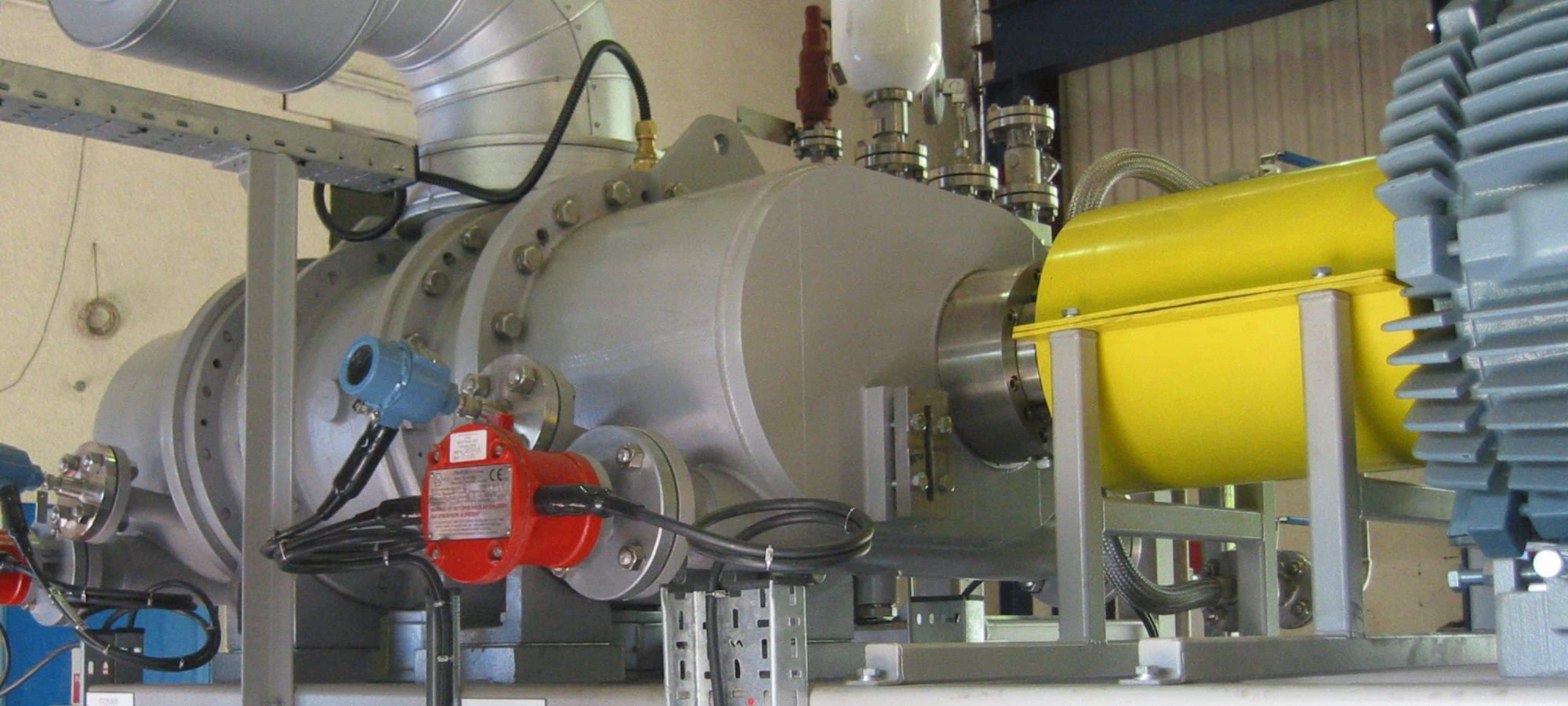 Manufacturer of Rotary-Lobe Gas Compressors - Roots Systems